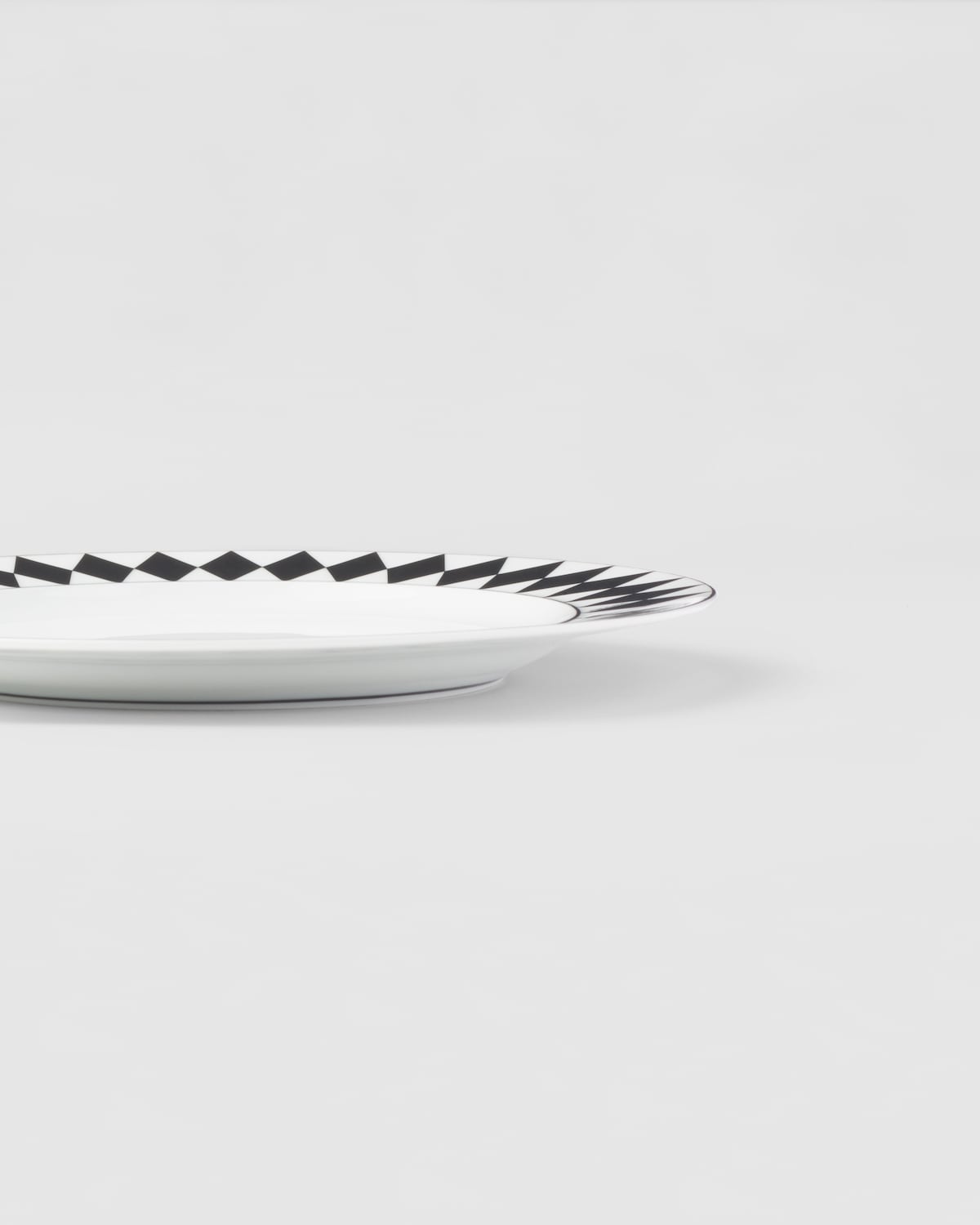 White/black Set of two porcelain dessert plates - Checkerboard | PRADA