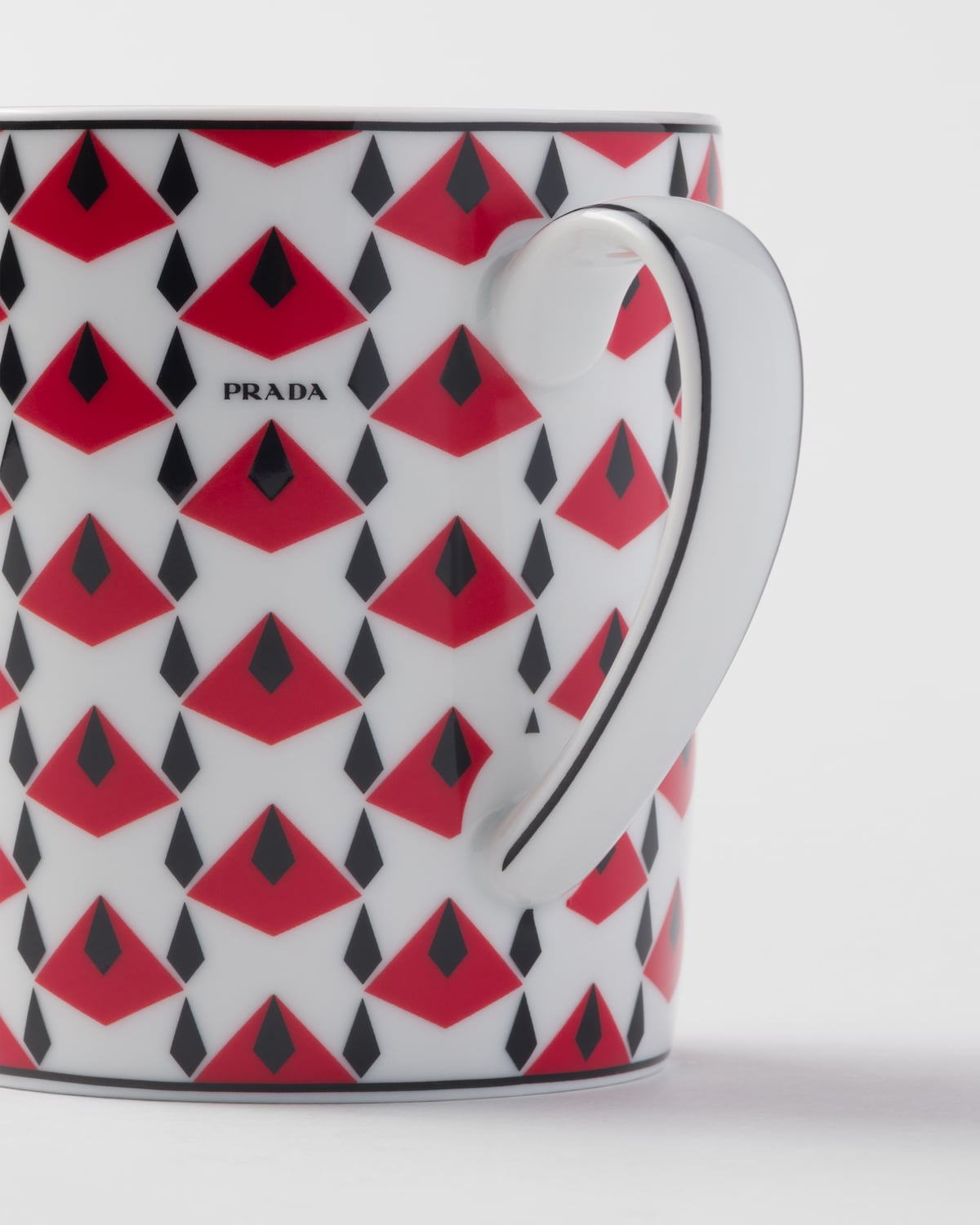 Mug en porcelaine – Vienna Red Noir/rouge | PRADA