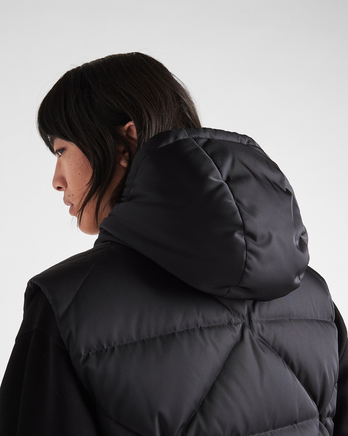 Piumino Gilet In Re-nylon Nero | PRADA