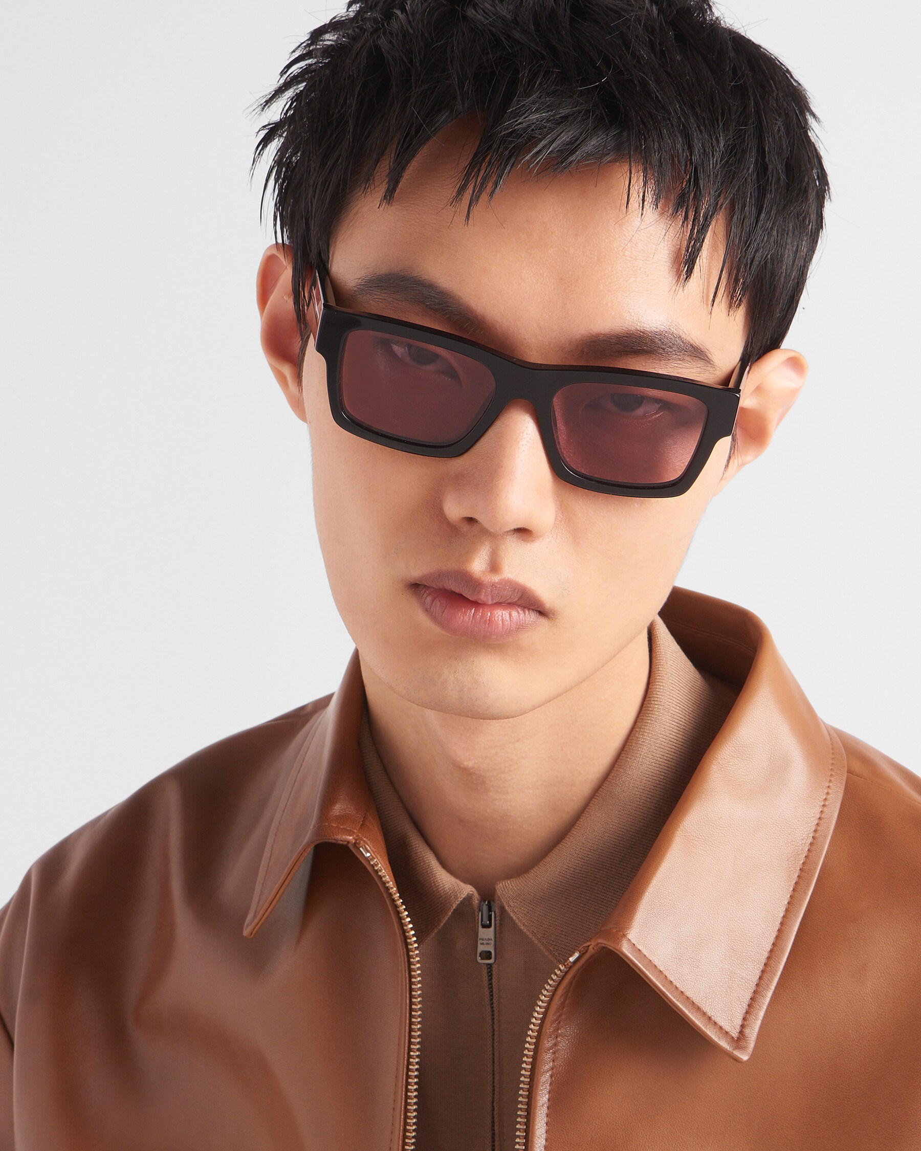 Fuchsia Lenses Sunglasses With Iconic Metal Plaque | PRADA
