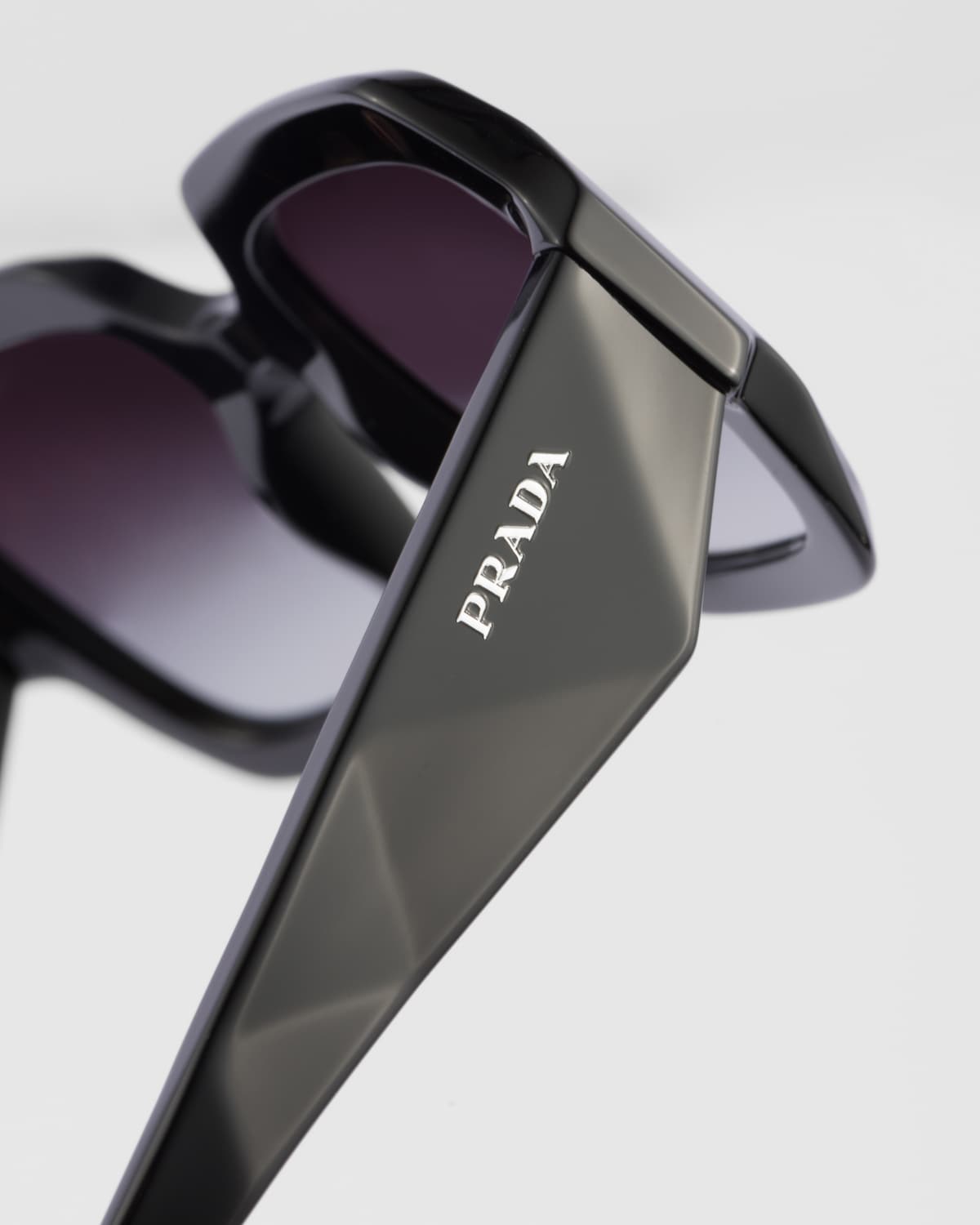 Fumé Gray Shaded Lenses Prada Symbole Sunglasses | PRADA