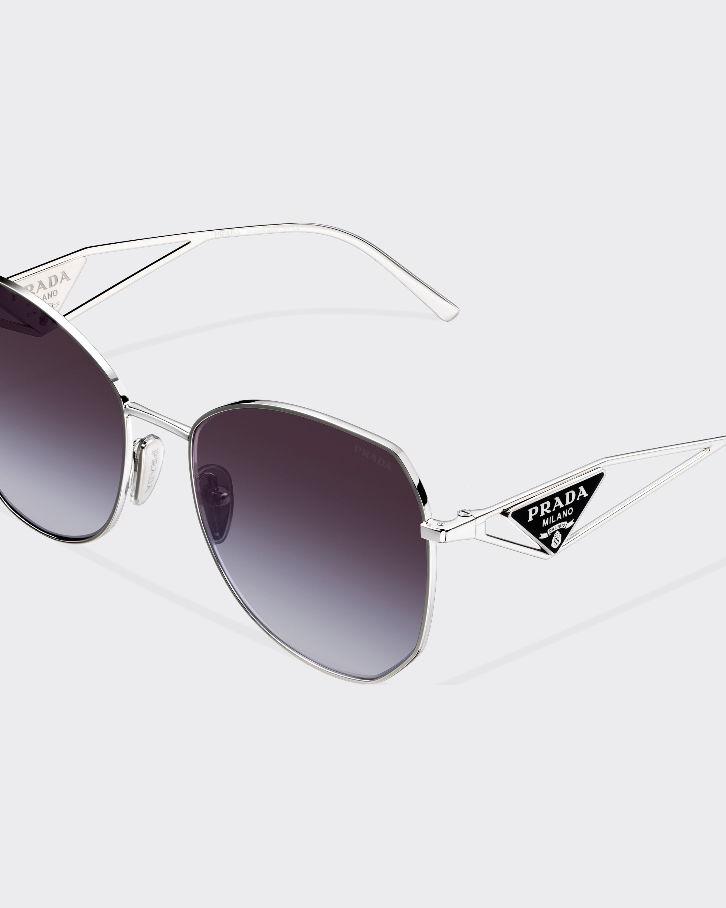 Prada Symbole Güneş Gözlüğü Gradient Smoky Gray Lenses | PRADA