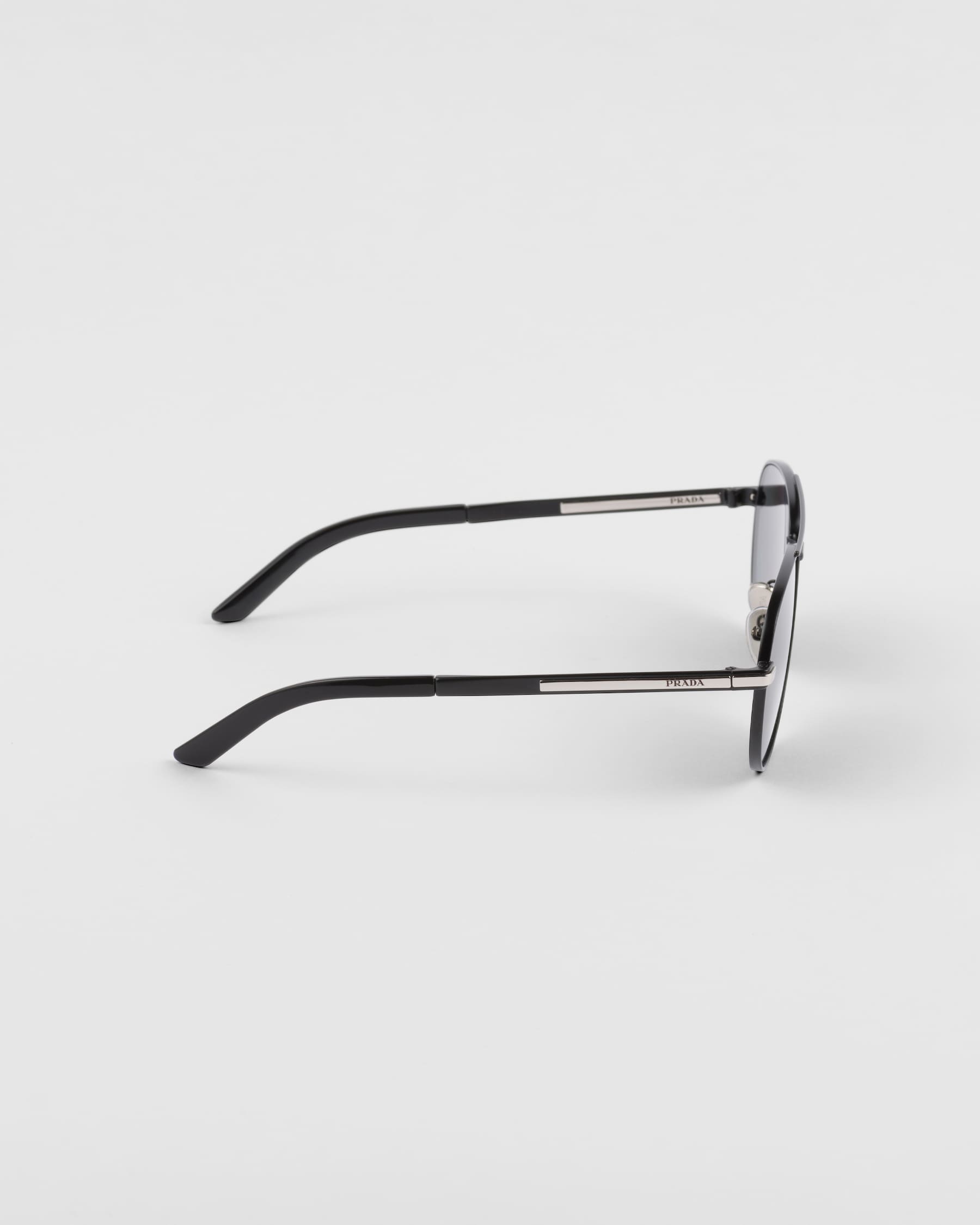 Polarized Black Lenses Sunglasses With Iconic Metal Plaque | PRADA ...