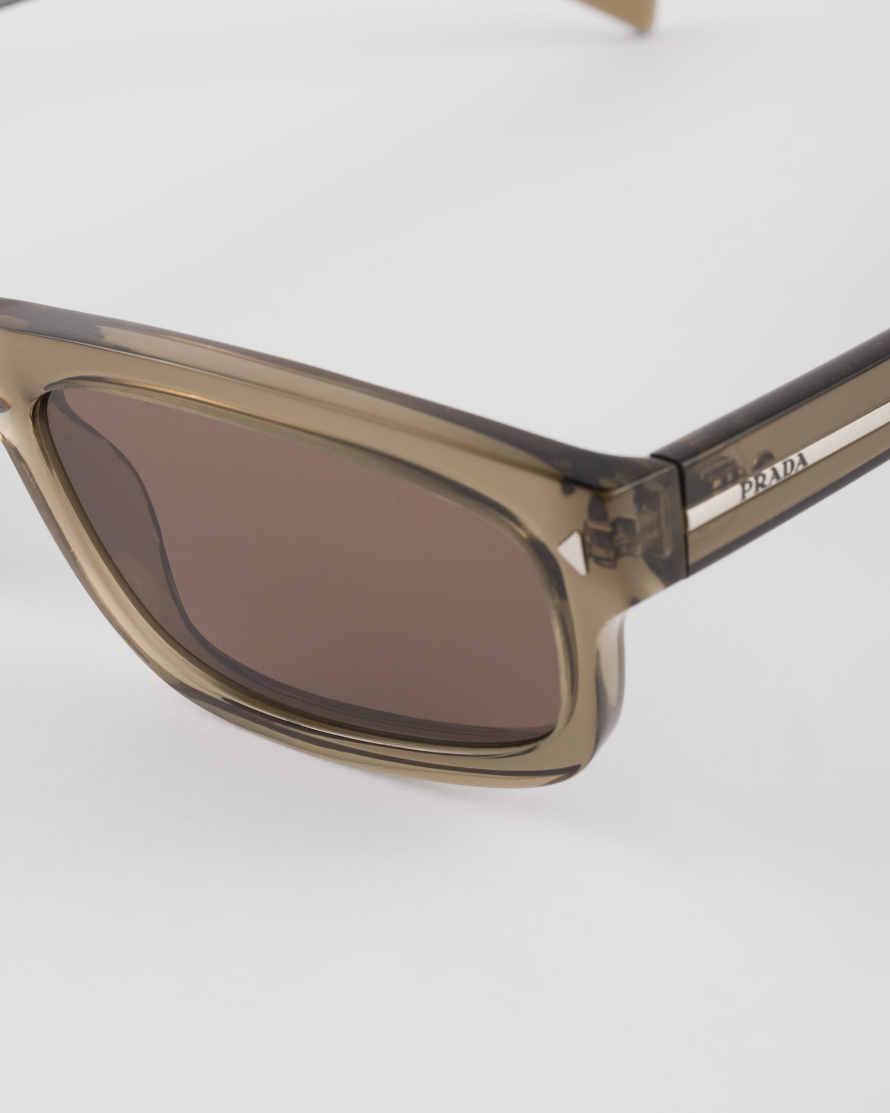 Walnut Brown Lenses Sunglasses With The Iconic Metal Plaque | PRADA