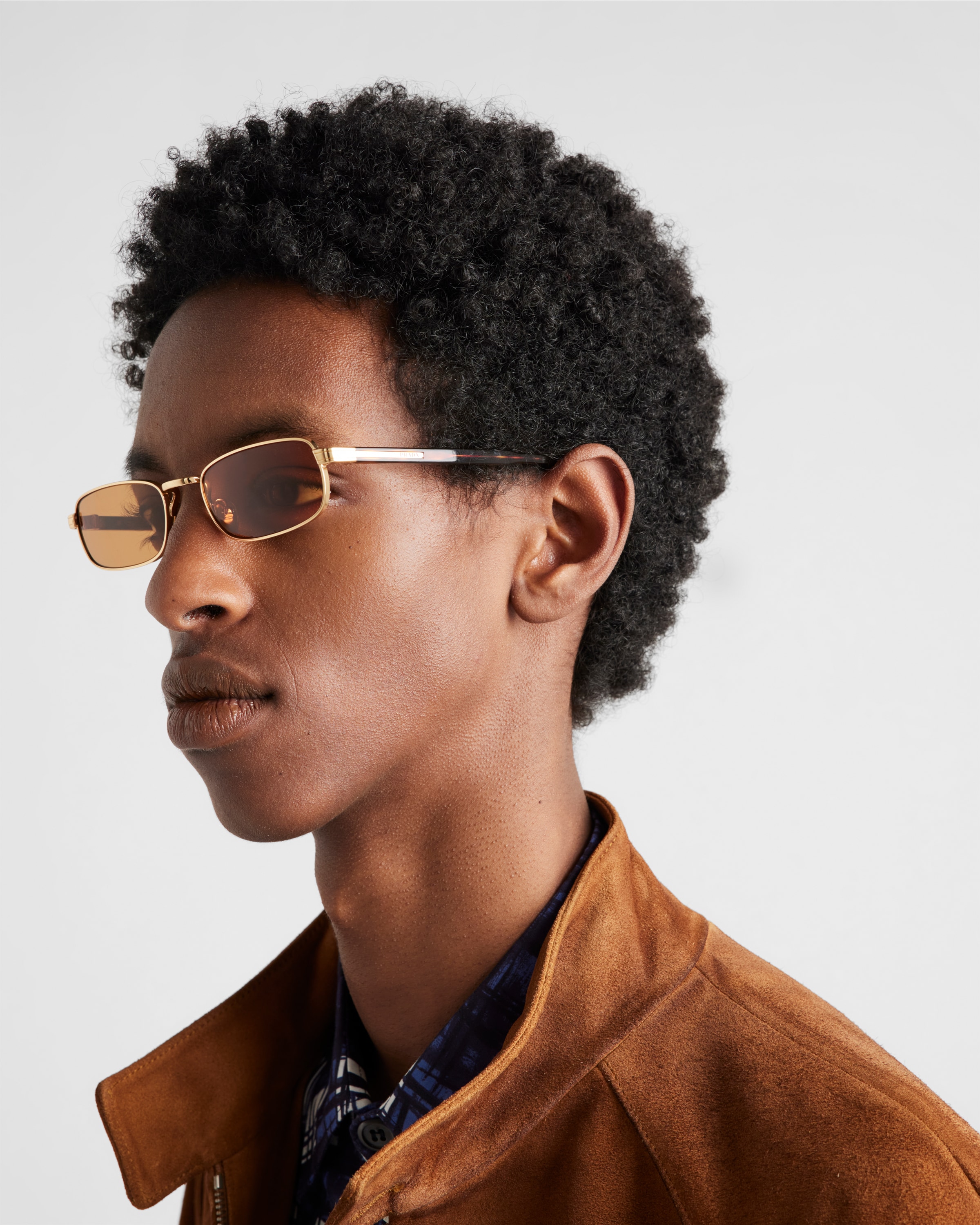 Honey lenses Sunglasses with the iconic metal plaque | PRADA Honey lenses Sunglasses with the iconic metal plaque | PRADA