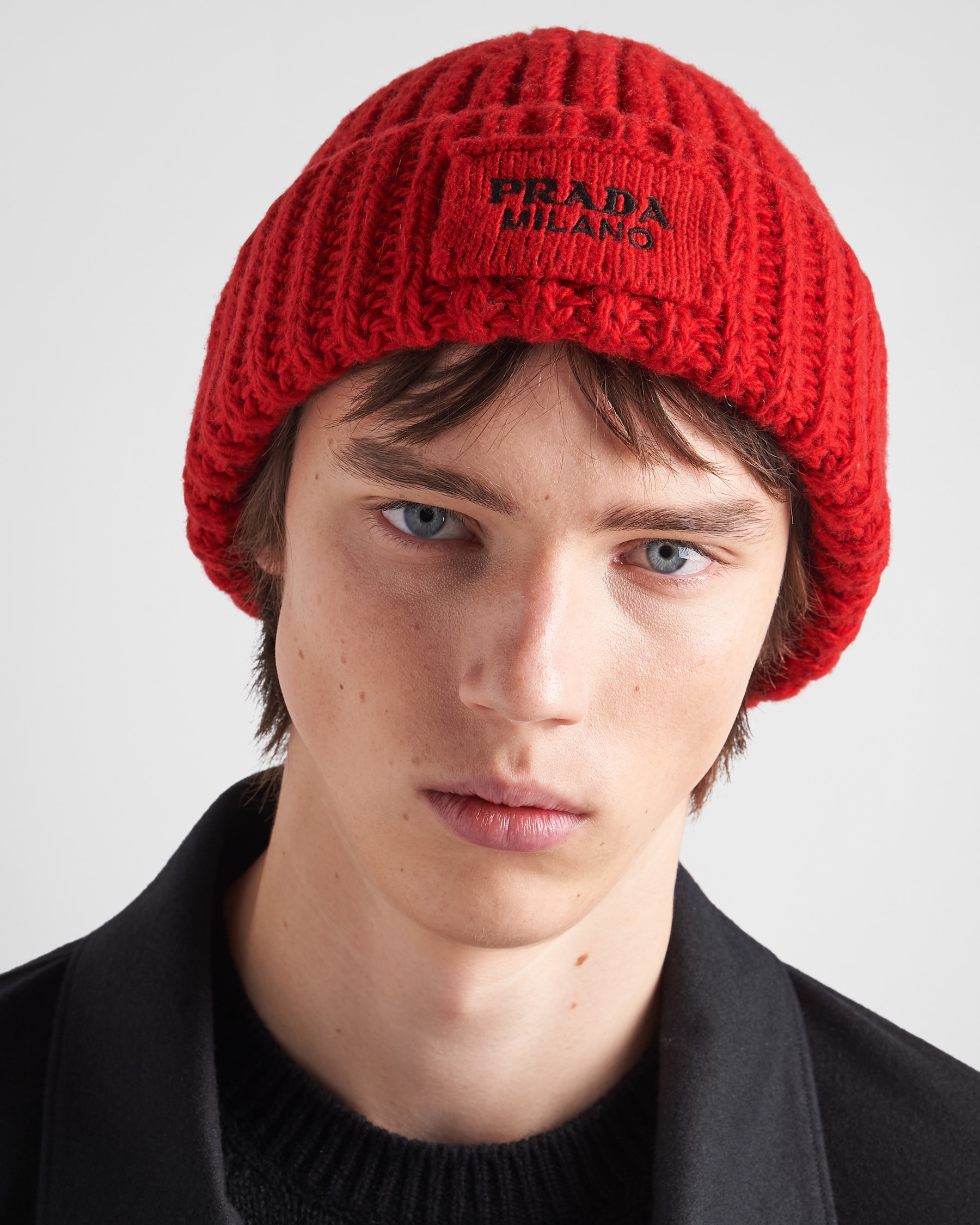 Bonnet En Cachemire Rouge | PRADA