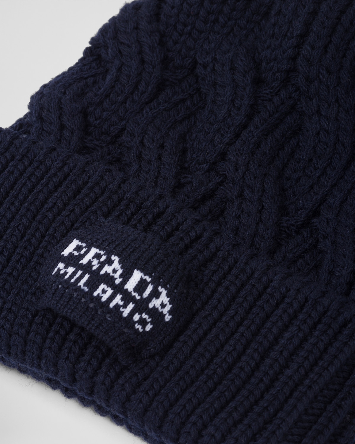 Bonnet En Laine Torsadée Bleu | PRADA