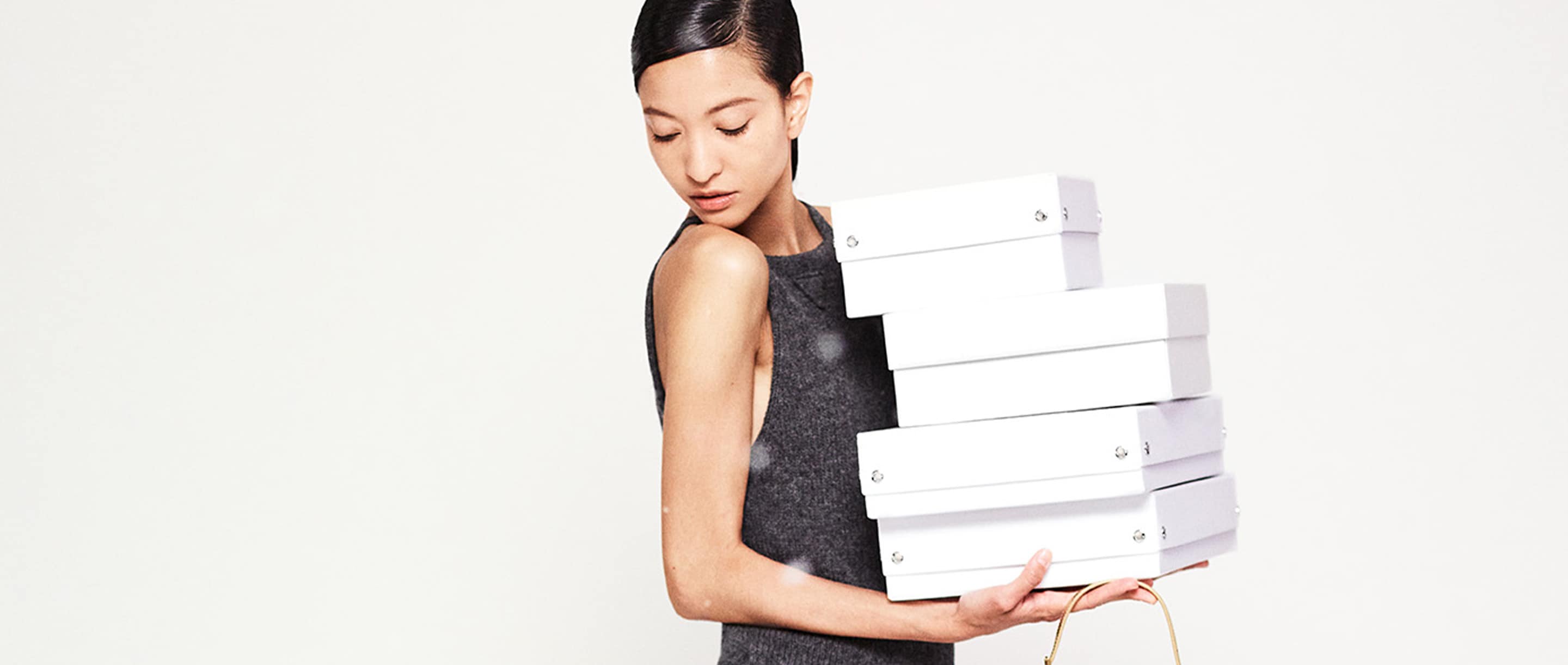 Holiday Service Page | PRADA