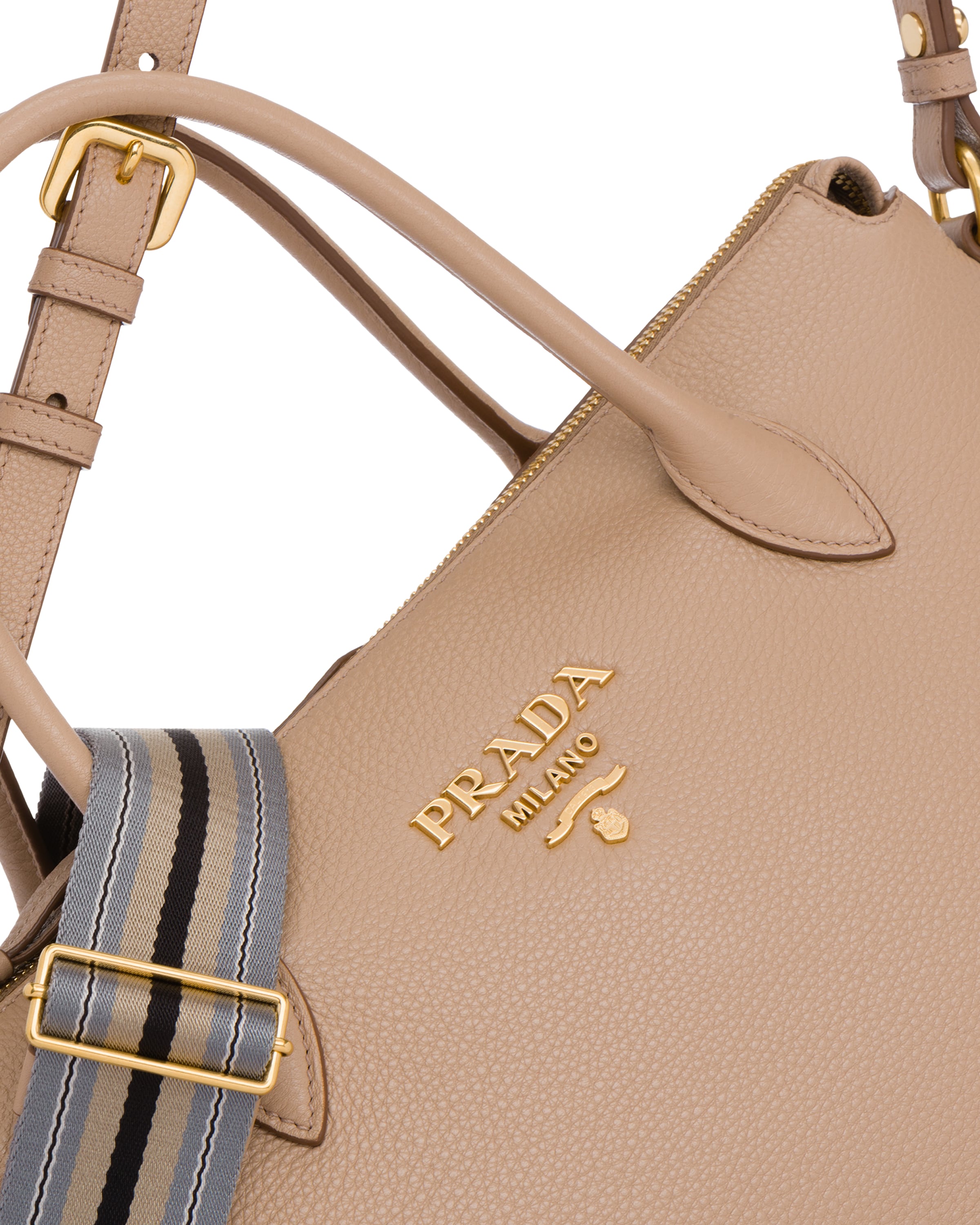 Cameo/beige Handtasche aus Leder | Prada