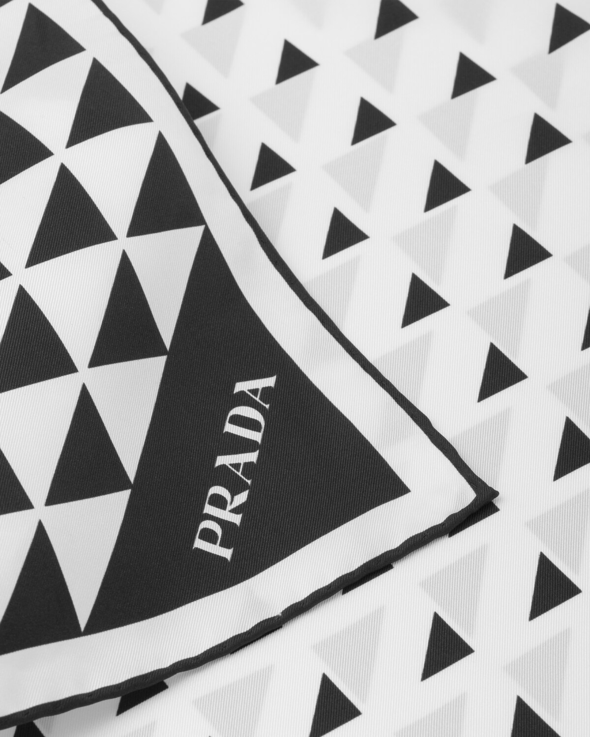White/black Printed Silk Twill Scarf | PRADA