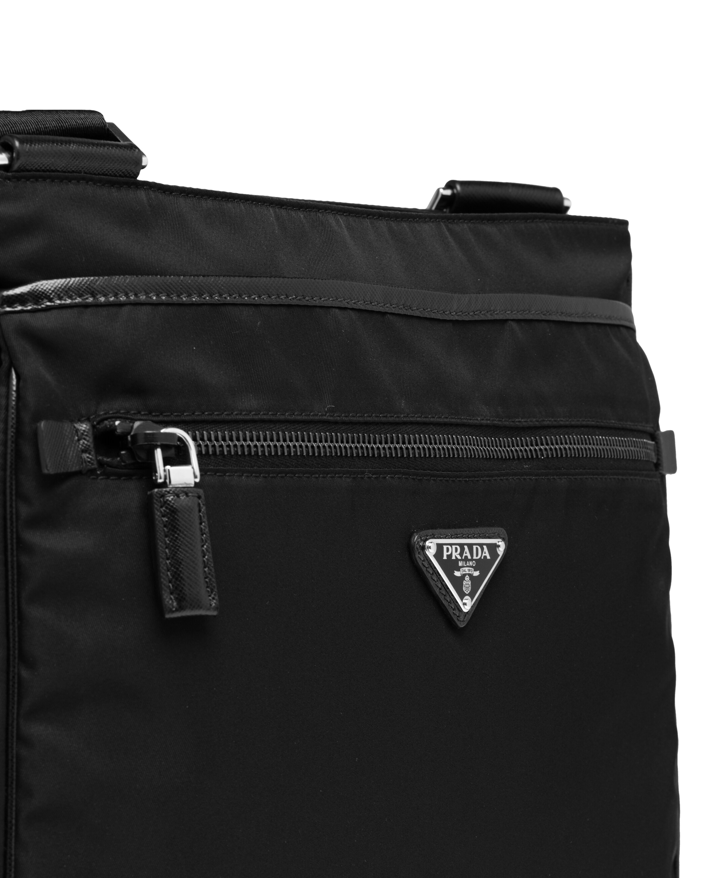 Bandoliera in nylon Nero | Prada